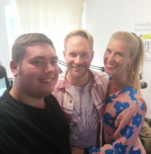 „Simon trifft…“ Sarah und Nick zum Thema Polyamory – Freies Radio ...